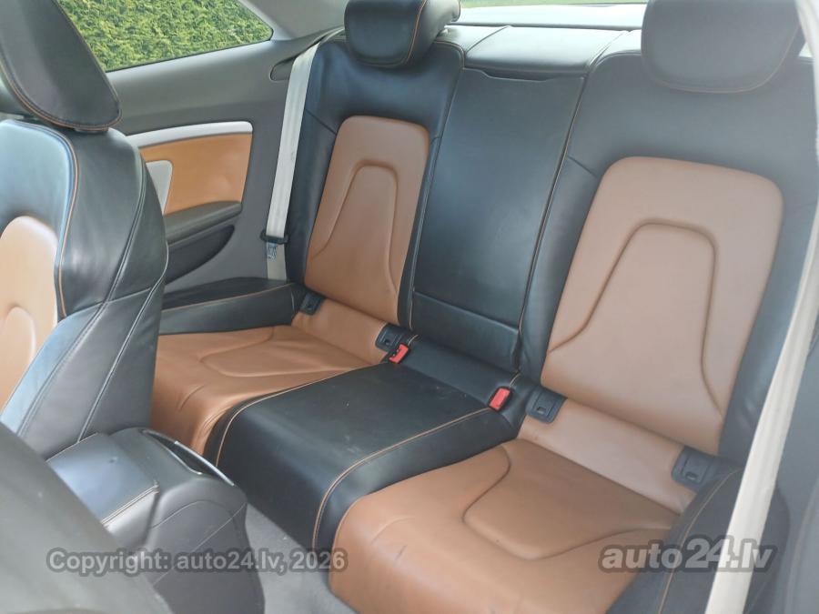 Черный Ауди А5 2009 в Таллин, объемом двигателя 3.00 л и пробегом 215 тыс. км за 5995 €, фото 12 на AUTOMOTO.COM.LV