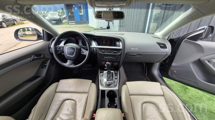 Black Audi A5 2009 in Riga, with an engine capacity of 2.70 L and mileage of 0 thousand km for 6500 €, photo 8 on AUTOMOTO.COM.LV