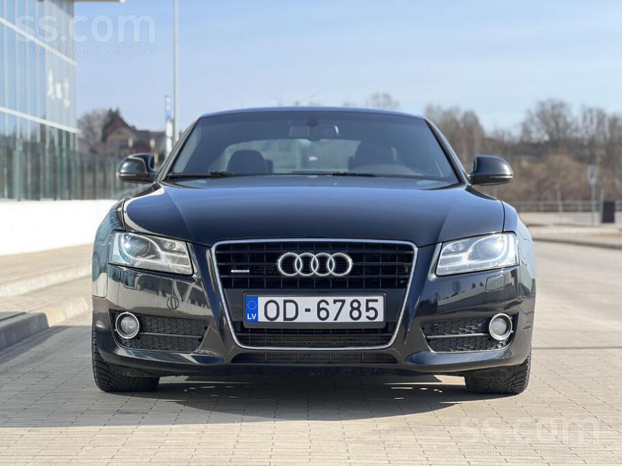Black Audi A5 2009 in Riga, with an engine capacity of 3.00 L and mileage of 340 thousand km for 5850 €, photo 1 on AUTOMOTO.COM.LV