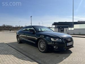 Black Audi A5 2009 in Riga, with an engine capacity of 3.00 L and mileage of 340 thousand km for 5850 €, photo 3 on AUTOMOTO.COM.LV