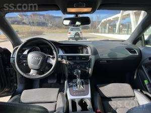 Black Audi A5 2009 in Riga, with an engine capacity of 3.00 L and mileage of 340 thousand km for 5850 €, photo 10 on AUTOMOTO.COM.LV