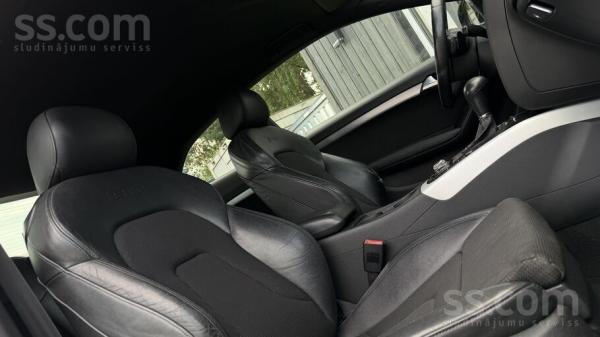 Black Audi A5 2009 in Riga, with an engine capacity of 3.00 L and mileage of 336 thousand km for 6250 €, photo 9 on AUTOMOTO.COM.LV