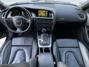 Black Audi A5 2009 in Klaipeda, with an engine capacity of 2.97 L and mileage of 407 thousand km for 3300 €, photo 13 on AUTOMOTO.COM.LV