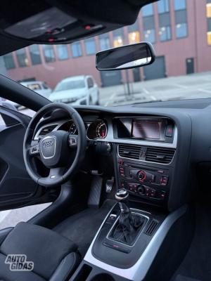 Melns Audi A5 2009 Viļņa, ar dzinēja tilpumu 2.00 L un nobraukumu 290 tūkst. km par 2500 €, foto 8 vietnē AUTOMOTO.COM.LV