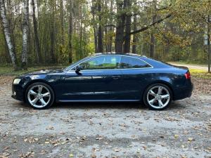 Black Audi A5 2009 in Riga, with an engine capacity of 2.00 L and mileage of 0 thousand km for 6799 €, photo 3 on AUTOMOTO.COM.LV