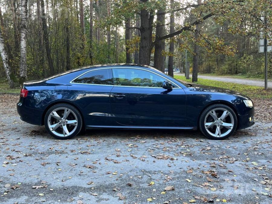 Black Audi A5 2009 in Riga, with an engine capacity of 2.00 L and mileage of 0 thousand km for 6799 €, photo 7 on AUTOMOTO.COM.LV