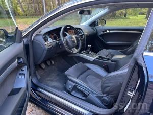 Black Audi A5 2009 in Riga, with an engine capacity of 2.00 L and mileage of 0 thousand km for 6799 €, photo 10 on AUTOMOTO.COM.LV