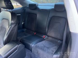 Black Audi A5 2009 in Riga, with an engine capacity of 2.00 L and mileage of 0 thousand km for 6799 €, photo 25 on AUTOMOTO.COM.LV