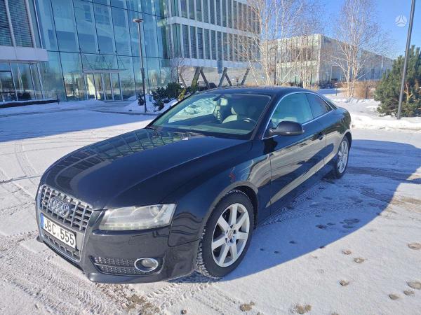 Black Audi A5 2010 in Vilnius, with an engine capacity of 2.70 L and mileage of 248 thousand km for 5850 €, photo 1 on AUTOMOTO.COM.LV