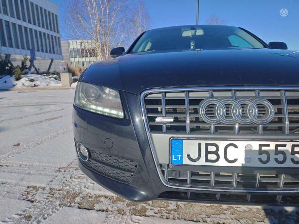 Melns Audi A5 2010 Viļņa, ar dzinēja tilpumu 2.70 L un nobraukumu 248 tūkst. km par 5850 €, foto 7 vietnē AUTOMOTO.COM.LV