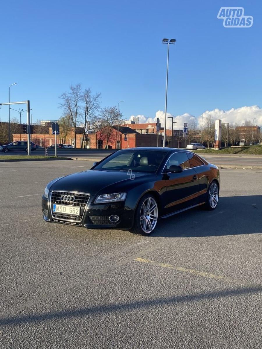 Melns Audi A5 2010 Klaipėda, ar dzinēja tilpumu 2.00 L un nobraukumu 222 tūkst. km par 5499 €, foto 1 vietnē AUTOMOTO.COM.LV