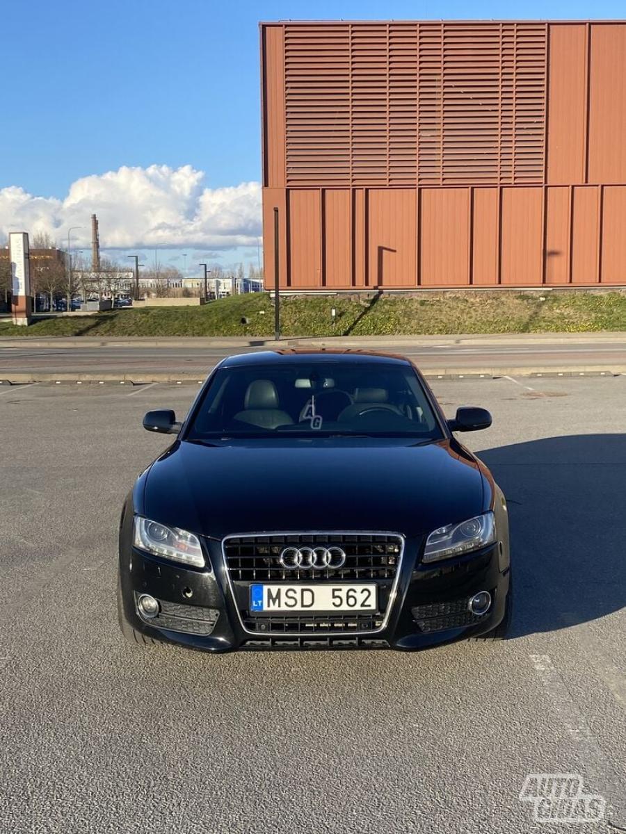 Melns Audi A5 2010 Klaipėda, ar dzinēja tilpumu 2.00 L un nobraukumu 222 tūkst. km par 5499 €, foto 3 vietnē AUTOMOTO.COM.LV