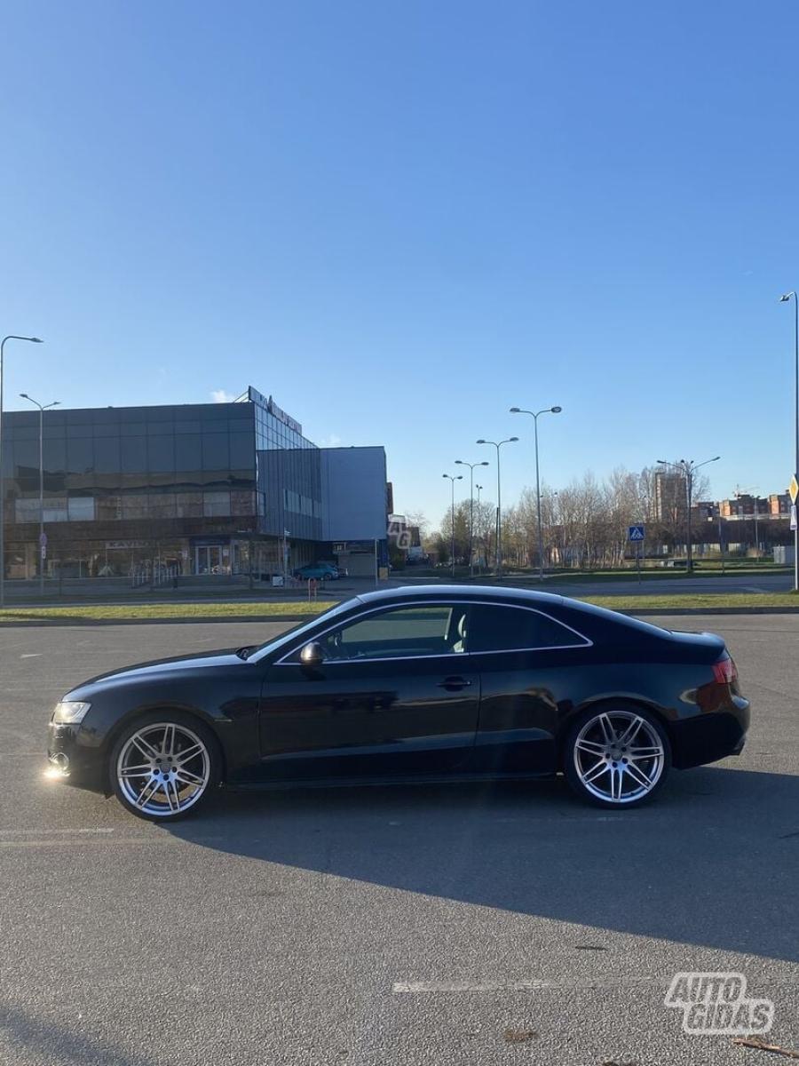 Melns Audi A5 2010 Klaipėda, ar dzinēja tilpumu 2.00 L un nobraukumu 222 tūkst. km par 5499 €, foto 4 vietnē AUTOMOTO.COM.LV