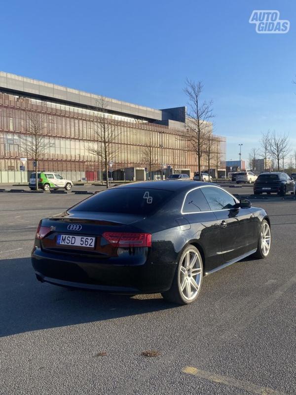 Melns Audi A5 2010 Klaipėda, ar dzinēja tilpumu 2.00 L un nobraukumu 222 tūkst. km par 5499 €, foto 4 vietnē AUTOMOTO.COM.LV