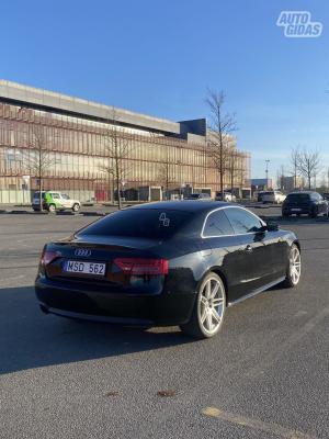 Melns Audi A5 2010 Klaipėda, ar dzinēja tilpumu 2.00 L un nobraukumu 222 tūkst. km par 5499 €, foto 5 vietnē AUTOMOTO.COM.LV