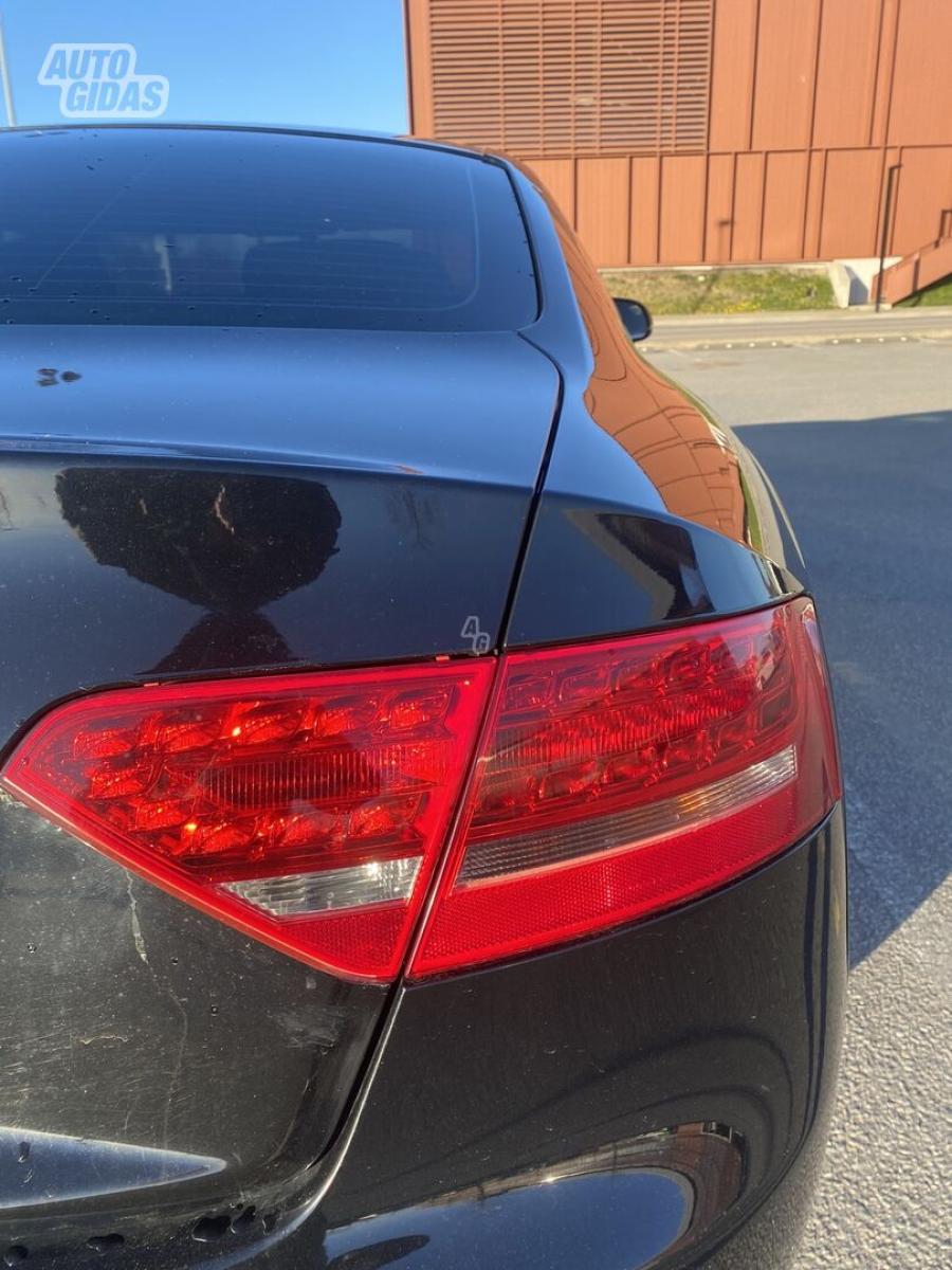 Melns Audi A5 2010 Klaipėda, ar dzinēja tilpumu 2.00 L un nobraukumu 222 tūkst. km par 5499 €, foto 8 vietnē AUTOMOTO.COM.LV