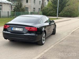 Melns Audi A5 2010 Rīga, ar dzinēja tilpumu 2.00 L un nobraukumu 276 tūkst. km par 7550 €, foto 7 vietnē AUTOMOTO.COM.LV