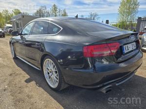 Black Audi A5 2010 in Riga, with an engine capacity of 2.00 L and mileage of 0 thousand km for 5600 €, photo 5 on AUTOMOTO.COM.LV