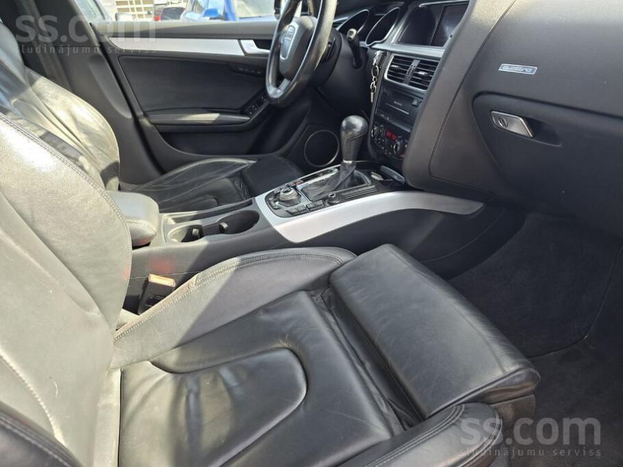 Black Audi A5 2010 in Riga, with an engine capacity of 2.00 L and mileage of 0 thousand km for 5600 €, photo 16 on AUTOMOTO.COM.LV