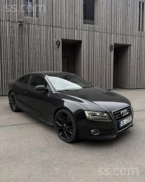 Black Audi A5 2010 in Riga, with an engine capacity of 3.00 L and mileage of 350 thousand km for 7489 €, photo  on AUTOMOTO.COM.LV
