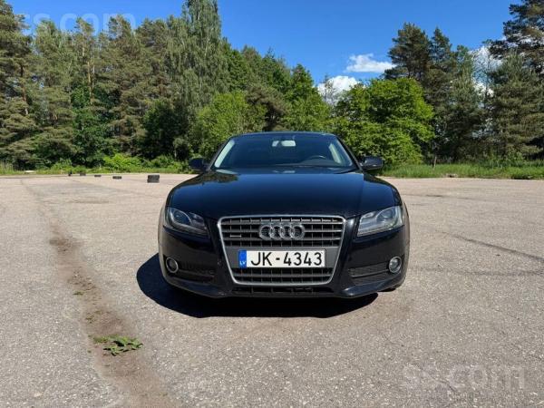 Melns Audi A5 2010 Jūrmala, ar dzinēja tilpumu 2.00 L un nobraukumu 190 tūkst. km par 5500 €, foto 1 vietnē AUTOMOTO.COM.LV