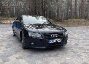 Black Audi A5 2010 in Riga, with an engine capacity of 2.00 L and mileage of 394 thousand km for 5800 €, photo 4 on AUTOMOTO.COM.LV
