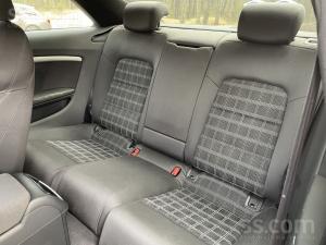 Black Audi A5 2010 in Riga, with an engine capacity of 2.00 L and mileage of 394 thousand km for 5800 €, photo 8 on AUTOMOTO.COM.LV