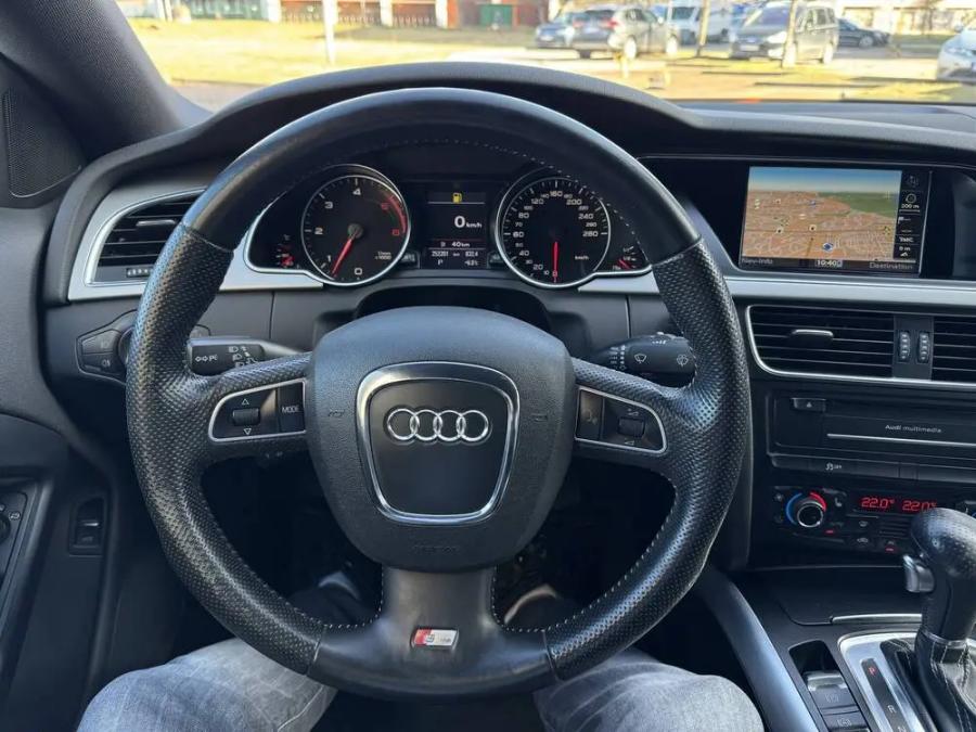 Melns Audi A5 2010 Rīga, ar dzinēja tilpumu 2.70 L un nobraukumu 250 tūkst. km par 5990 €, foto 22 vietnē AUTOMOTO.COM.LV