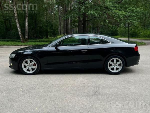 Black Audi A5 2010 in Riga, with an engine capacity of 3.00 L and mileage of 0 thousand km for 8599 €, photo 2 on AUTOMOTO.COM.LV