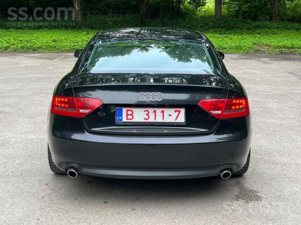 Black Audi A5 2010 in Riga, with an engine capacity of 3.00 L and mileage of 0 thousand km for 8599 €, photo 4 on AUTOMOTO.COM.LV