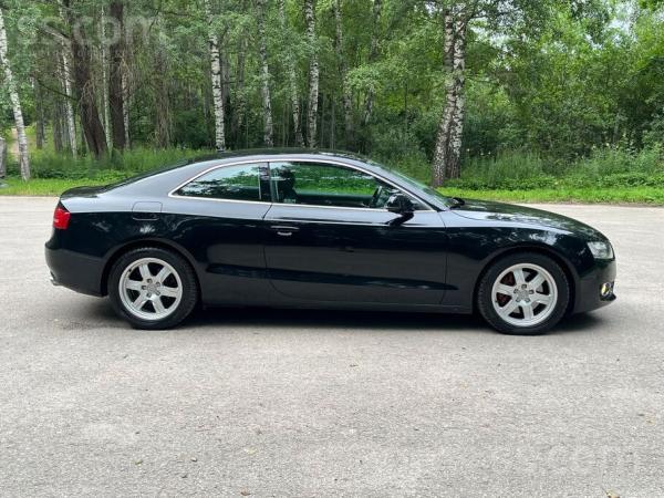 Black Audi A5 2010 in Riga, with an engine capacity of 3.00 L and mileage of 0 thousand km for 8599 €, photo 6 on AUTOMOTO.COM.LV