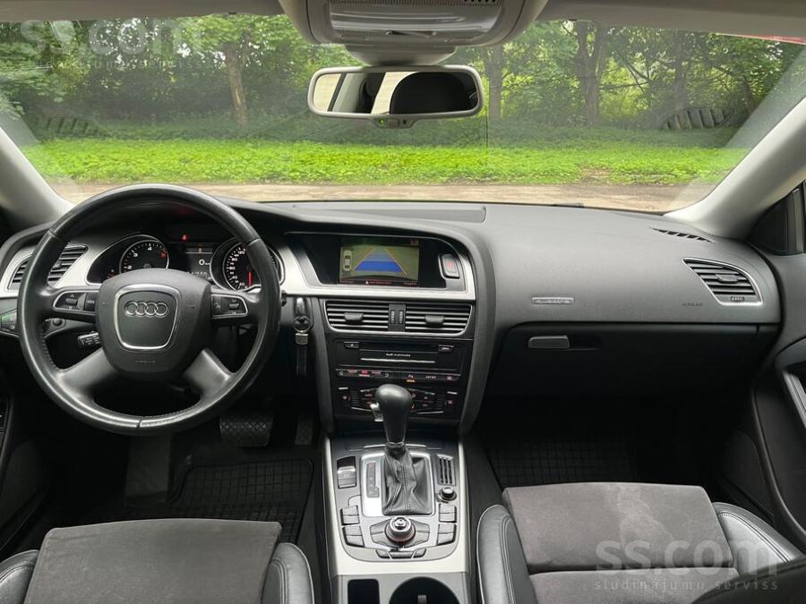 Melns Audi A5 2010 Rīga, ar dzinēja tilpumu 3.00 L un nobraukumu 0 tūkst. km par 8599 €, foto 11 vietnē AUTOMOTO.COM.LV