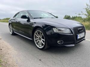 Melns Audi A5 2010 Viļņa, ar dzinēja tilpumu 1.80 L un nobraukumu 294 tūkst. km par 5200 €, foto 4 vietnē AUTOMOTO.COM.LV