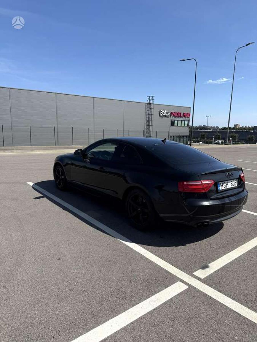 Melns Audi A5 2010 Kauņa, ar dzinēja tilpumu 1.98 L un nobraukumu 214 tūkst. km par 5000 €, foto 9 vietnē AUTOMOTO.COM.LV