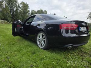 Черный Ауди А5 2010 в Рига, объемом двигателя 3.00 л и пробегом 312 тыс. км за 7500 €, фото 22 на AUTOMOTO.COM.LV
