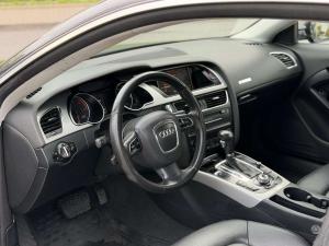 Black Audi A5 2010 in Vilnius, with an engine capacity of 0.00 L and mileage of 294 thousand km for 4000 €, photo 9 on AUTOMOTO.COM.LV