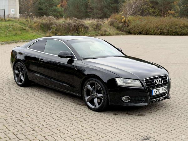 Ауди А5 2010 в Вильнюс на AUTOMOTO.COM.LV Черный Ауди А5 2010 в Вильнюс, объемом двигателя 0.00 л и пробегом 295 тыс. км за 4200 €, фото 1 на AUTOMOTO.COM.LV