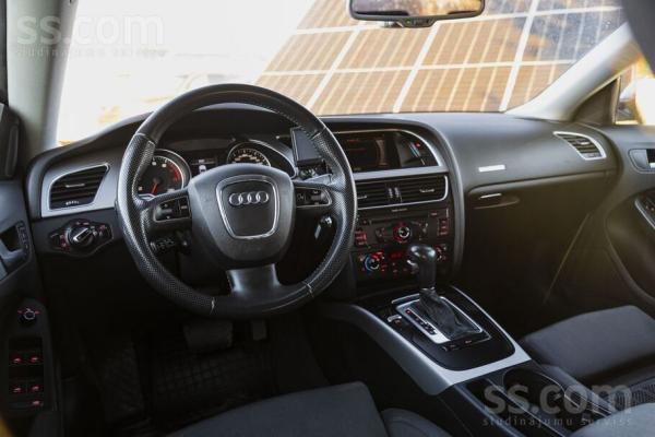Melns Audi A5 2011 Rīga, ar dzinēja tilpumu 1.80 L un nobraukumu 207 tūkst. km par 7790 €, foto 7 vietnē AUTOMOTO.COM.LV