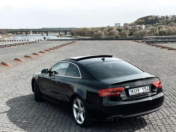 Melns Audi A5 2011 Kauņa, ar dzinēja tilpumu 1.98 L un nobraukumu 239 tūkst. km par 7450 €, foto 9 vietnē AUTOMOTO.COM.LV