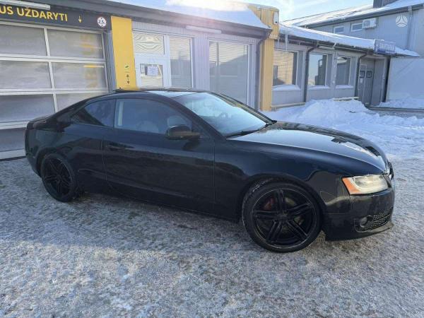 Melns Audi A5 2011 Telšiai, ar dzinēja tilpumu 1.98 L un nobraukumu 200 tūkst. km par 3350 €, foto 3 vietnē AUTOMOTO.COM.LV