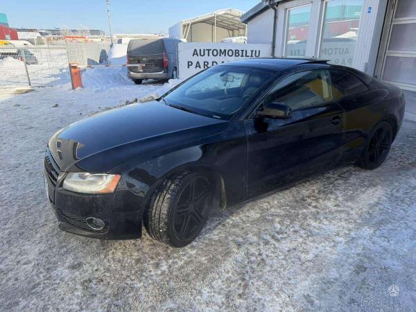 Melns Audi A5 2011 Telšiai, ar dzinēja tilpumu 1.98 L un nobraukumu 200 tūkst. km par 3350 €, foto 4 vietnē AUTOMOTO.COM.LV