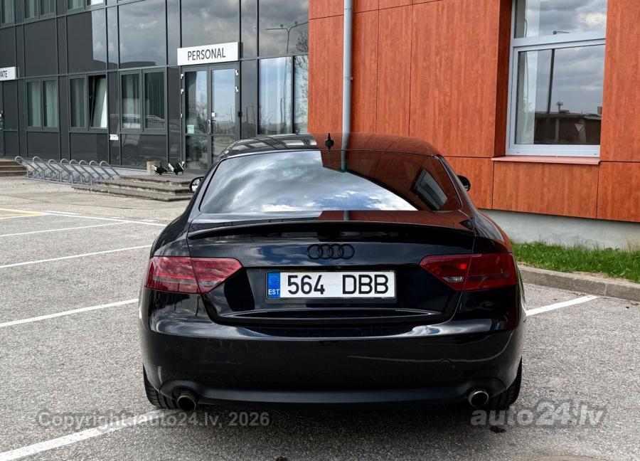 Black Audi A5 2011 in Tartu, with an engine capacity of 2.70 L and mileage of 290 thousand km for 5200 €, photo 7 on AUTOMOTO.COM.LV