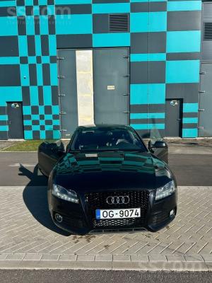 Black Audi A5 2011 in Riga, with an engine capacity of 3.00 L and mileage of 281 thousand km for 9500 €, photo  on AUTOMOTO.COM.LV