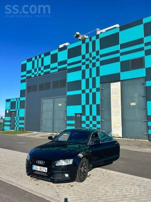 Black Audi A5 2011 in Riga, with an engine capacity of 3.00 L and mileage of 281 thousand km for 9500 €, photo 3 on AUTOMOTO.COM.LV