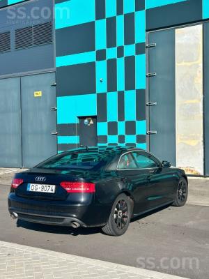 Black Audi A5 2011 in Riga, with an engine capacity of 3.00 L and mileage of 281 thousand km for 9500 €, photo 6 on AUTOMOTO.COM.LV