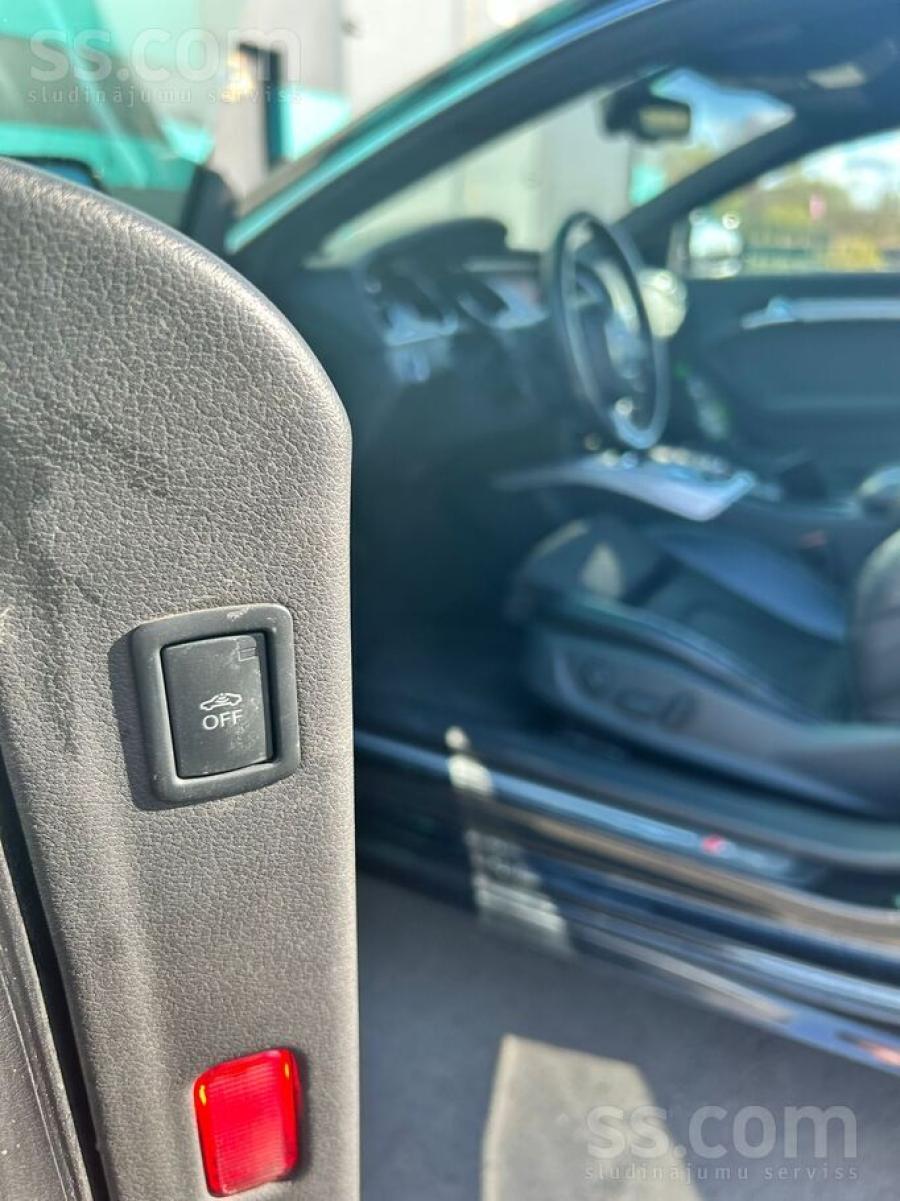 Black Audi A5 2011 in Riga, with an engine capacity of 3.00 L and mileage of 281 thousand km for 9500 €, photo 14 on AUTOMOTO.COM.LV