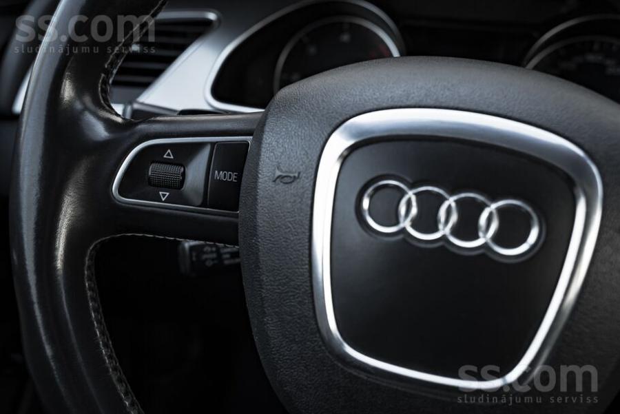Melns Audi A5 2011 Rīga, ar dzinēja tilpumu 3.00 L un nobraukumu 298 tūkst. km par 8450 €, foto 18 vietnē AUTOMOTO.COM.LV