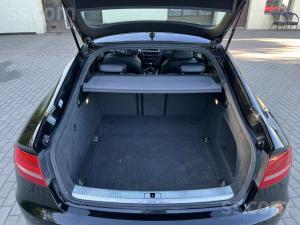 Black Audi A5 2011 in Talsi, with an engine capacity of 3.00 L and mileage of 243 thousand km for 8300 €, photo 3 on AUTOMOTO.COM.LV
