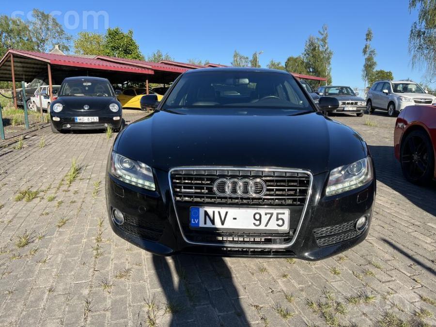 Black Audi A5 2011 in Talsi, with an engine capacity of 3.00 L and mileage of 243 thousand km for 8300 €, photo 5 on AUTOMOTO.COM.LV