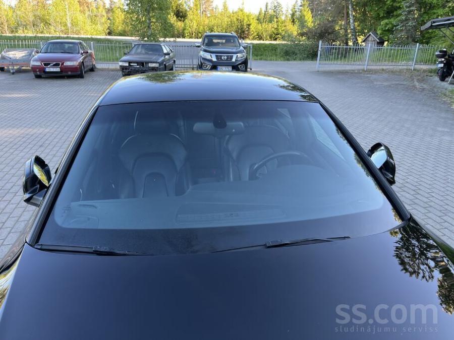 Black Audi A5 2011 in Talsi, with an engine capacity of 3.00 L and mileage of 243 thousand km for 8300 €, photo 14 on AUTOMOTO.COM.LV